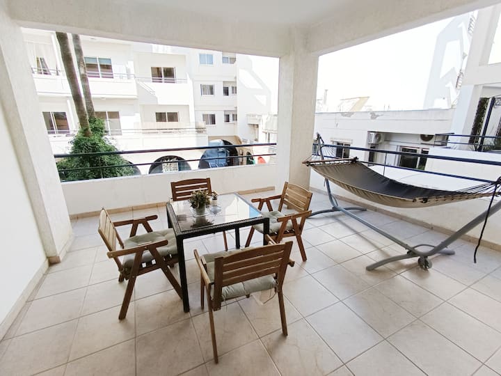 Perfectly Located | 400m To The Beach | Balcony - Larnaca