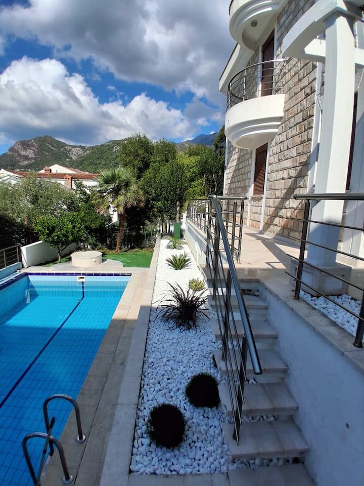 Budva City - Villa Antic -  Private Pool - Budva