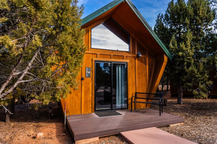 Holmstead Ranch Resort Glamping Loft G9 - Pine Valley, UT
