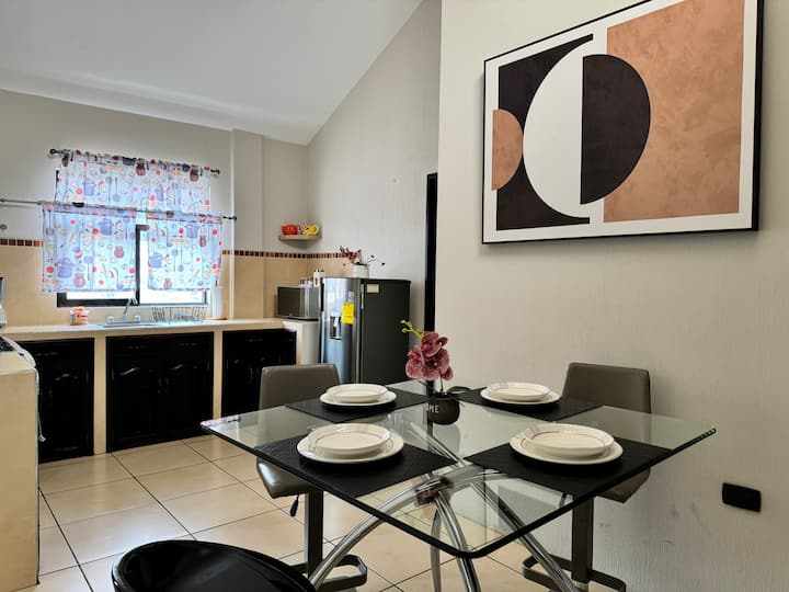 Amplio Apartamento En Quetzaltenango - Olintepeque