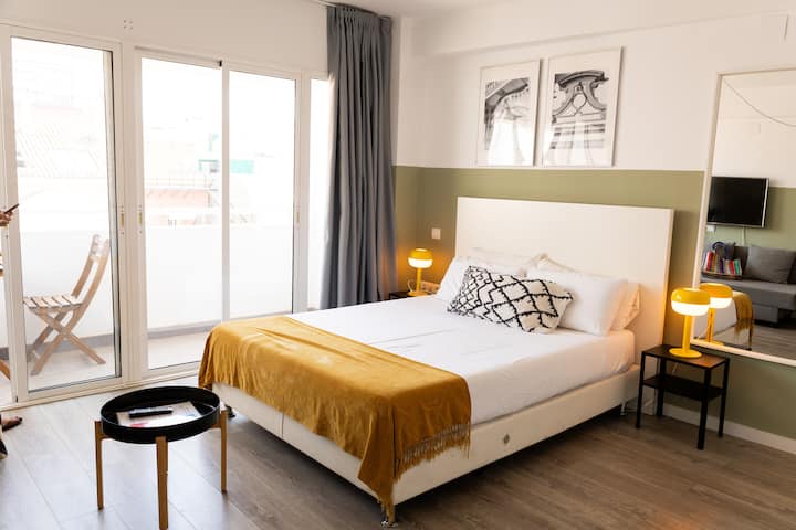 Gotoseville Stylish Studio With Terrace 302 - Valencina de la Concepción