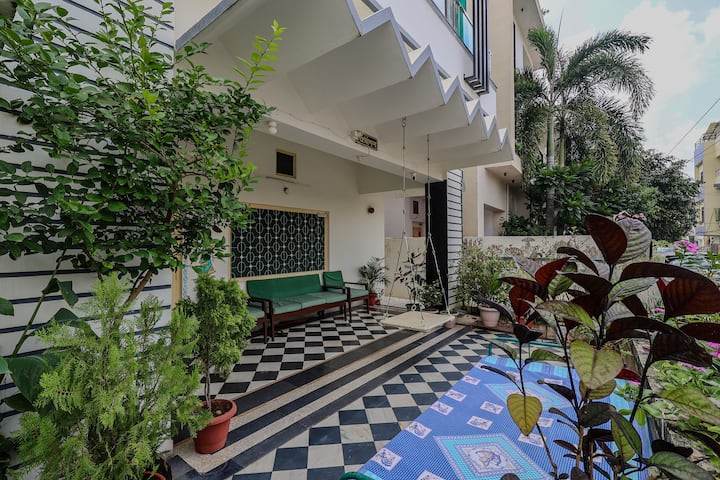 Staycation - Wifi, Kitchen, 10 Min Walk To Palace - Udaipur