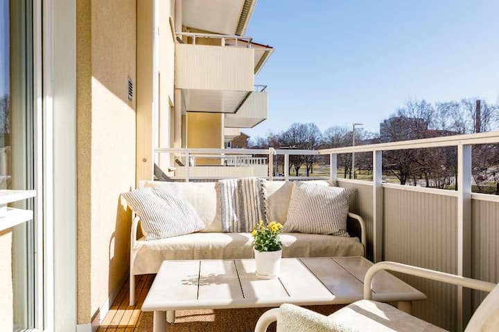 Central Lägenhet Som Ligger Nära Till Det Mesta! - Jönköping