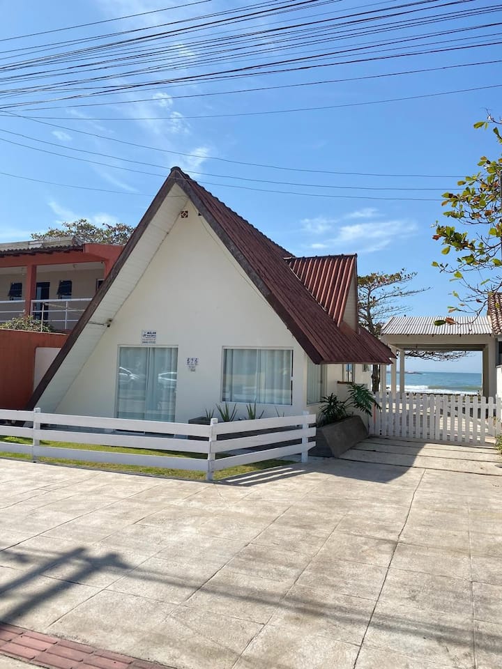 Chalé Pé Na Areia - Itapoá