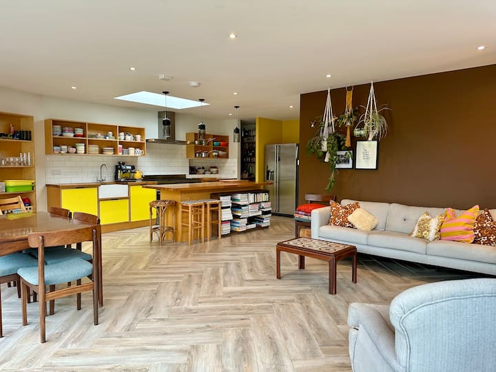 Central 2 Bed - City Home -  Sandymount - Dublin
