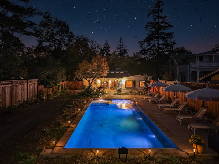 Casa La Paloma Steps From Plaza With Pool And Spa - San Francisco Bay Area, CA