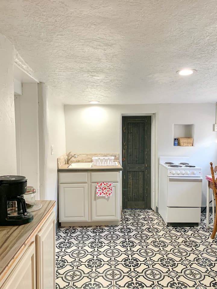 La Casita - Ojo Caliente, NM