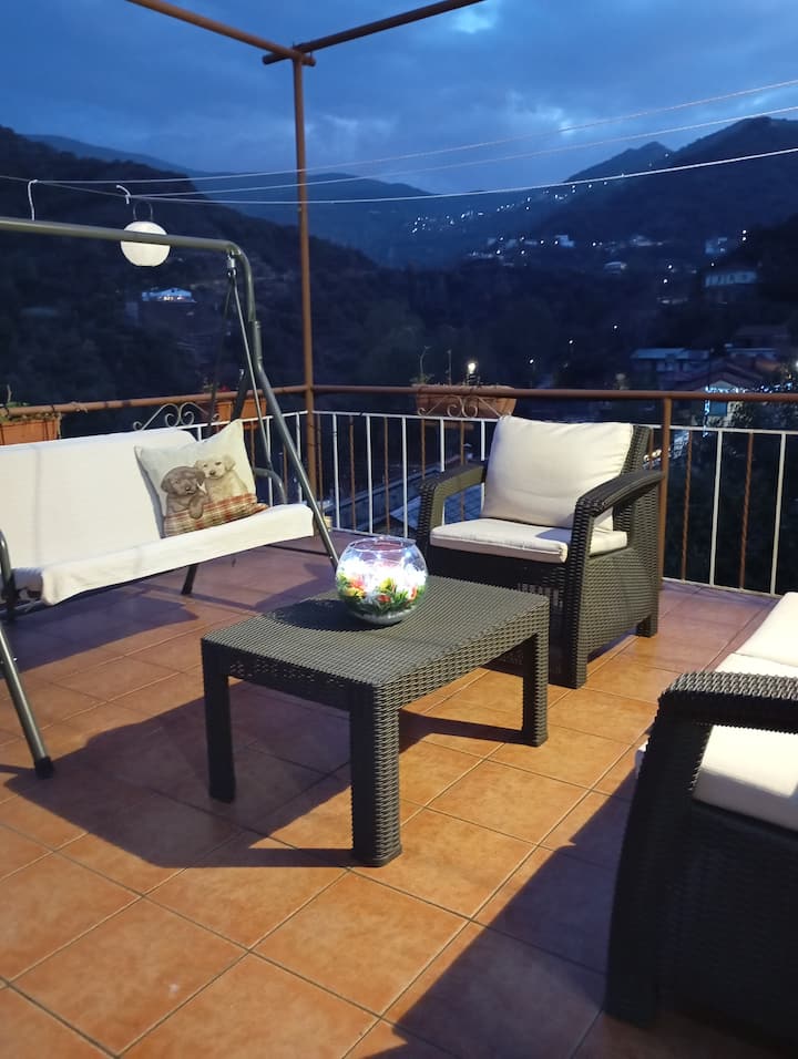 Village Center House · Terrace, Bbq & Fireplace - Галата
