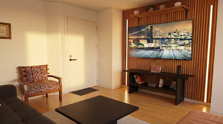 Gran Apartamento Completo 8 Personas · El Condado - Quito