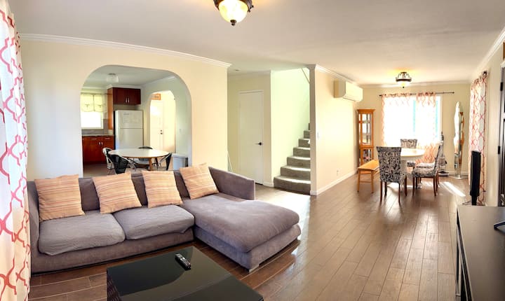 Large 3 Bedroom Beach/parking/waikiki/kitchen - ホノルル