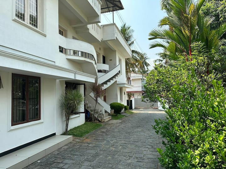 Rachels Inn 2bhk Fully Furnished - Cochín