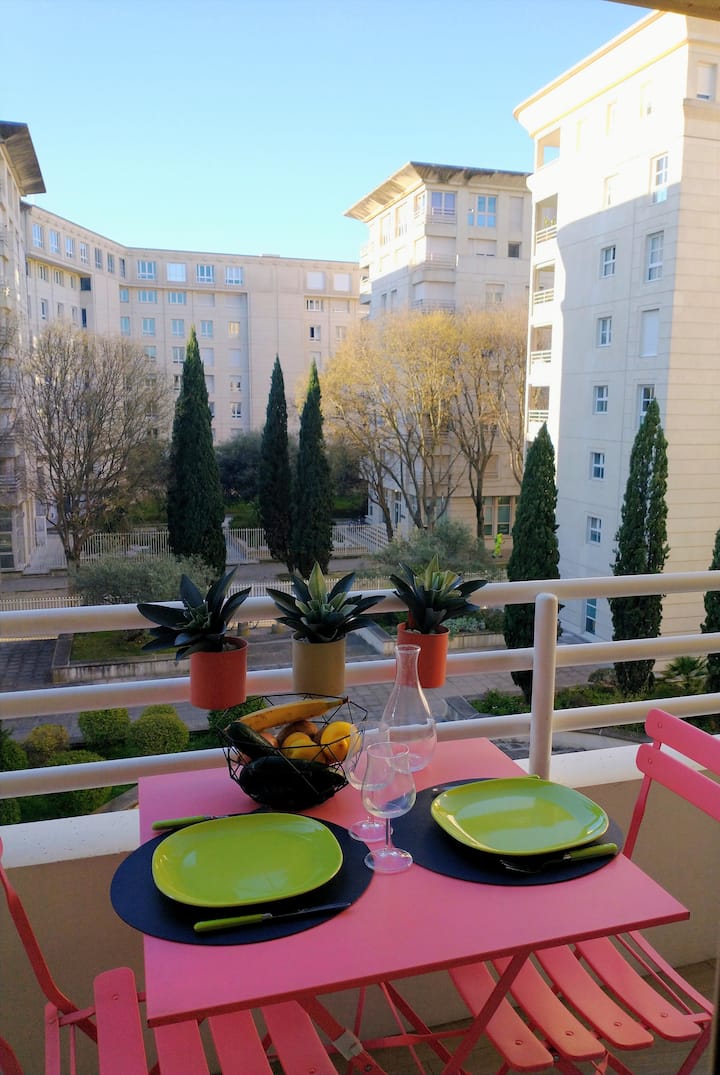T2 Standing Avec Parking Sécurisé + Balcon, Centre - Montpellier