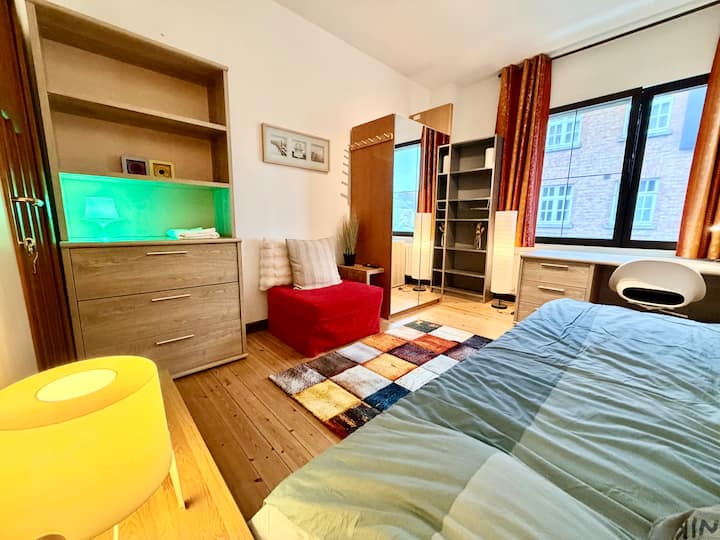 Spacious Room, Shared Bathroom (With 1), Kitchen - Louvain