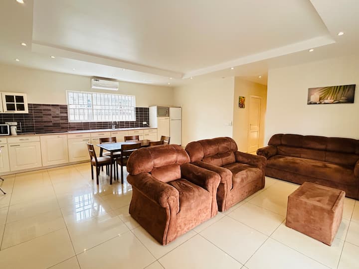 Casa Nova Benedenwoning - Paramaribo