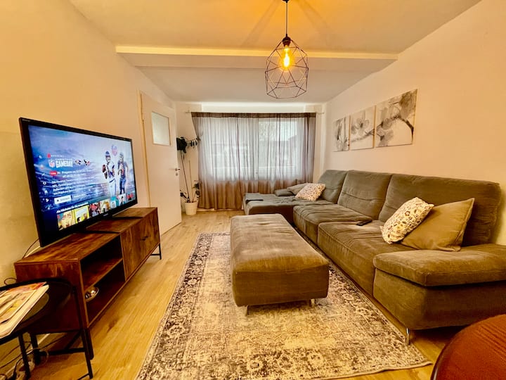 Lovely And Peaceful, Cosy Guest House In Cgn - Leverkusen