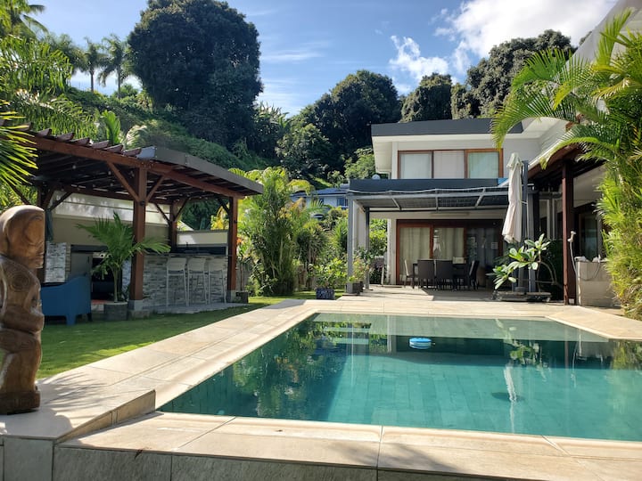 Chambre, Cuisine + Sdb Privée, Piscine -Tiki Lodge - French Polynesia