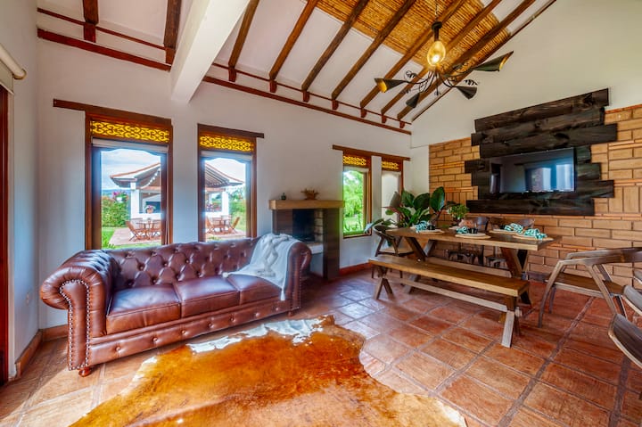 Casa Fiorela, Delicioso Desayuno Incluido - Villa de Leyva