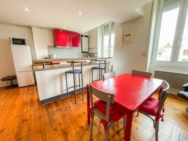 Le Sainté Rouge - T3 Fonctionnel*wifi*centre-ville - Saint-Étienne