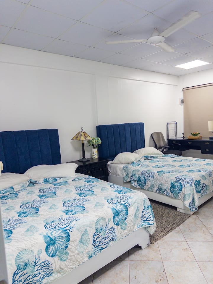 Walk To Beach | 2 Beds | Hot Water & Wi-fi - Puerto Plata
