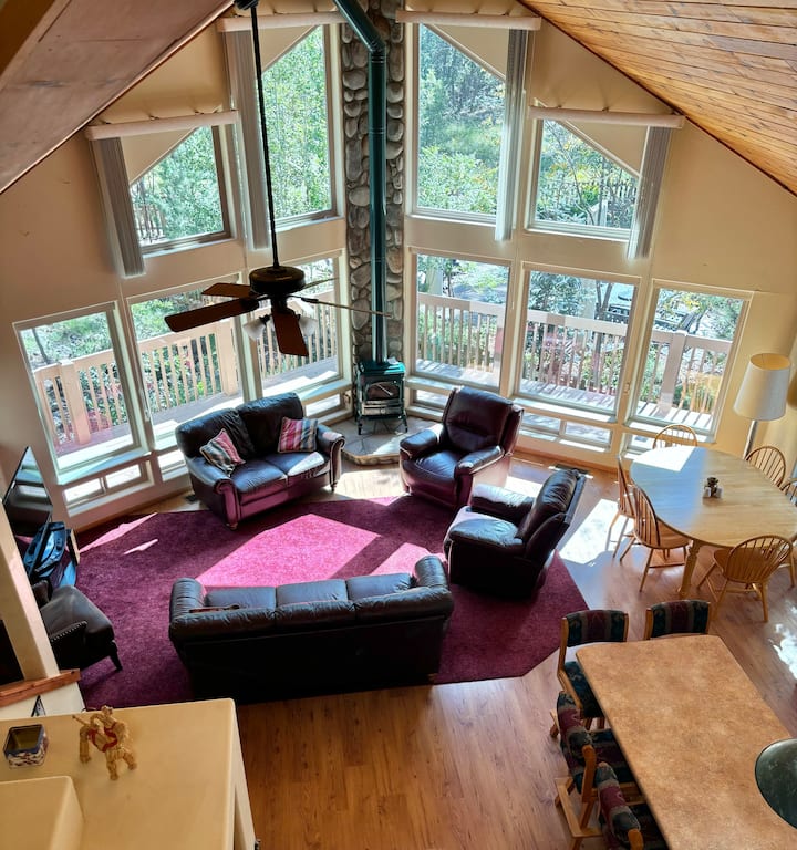 Near Flagstaff Forest Views Mountain Retreat 4b3ba - Munds Park, AZ