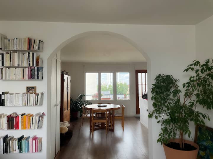 Charmant Appartement Parisien - Buttes Chaumont - Paris