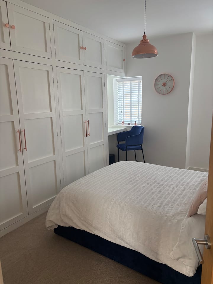 Spacious 3 Bed Family Home. New Forest Area - Fordingbridge