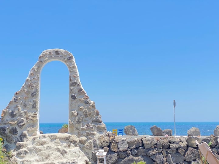 1.바다앞 /오션뷰 /평대해변 도보5분 /월정리해변 /단독,독채/주차가능 /호텔침구 /청결 - Jeju-do