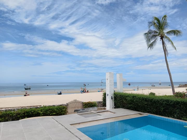 Absolute Beachfront With Private Pool - Thailand