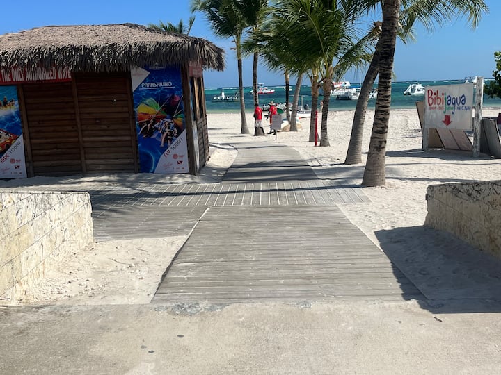 Just A Short Walk To Beautiful Bavaro Beach - Punta Cana