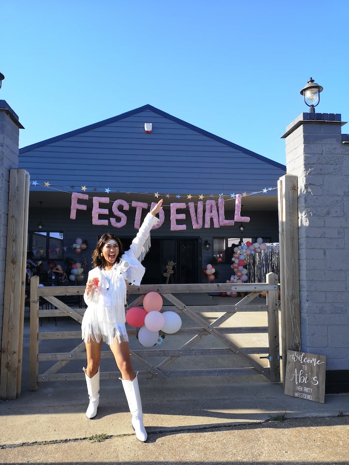 Lionheart Accessible Luxury Large Lodge Sleeps 12 - Mansfield