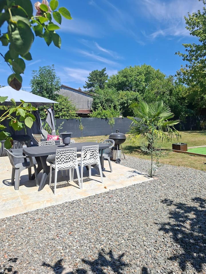 Petit Cocon Jardin, Jaccuzi, Entre Paris Et Disney - Chelles
