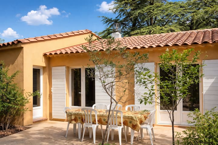 Mas En Provence Avec Jardin Et Vue Sur Le Lubéron - Pertuis