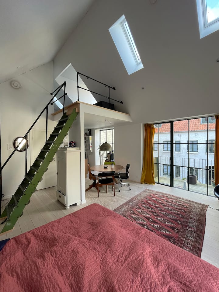 New York Bolig I Latinerkvarteret Midt I Aarhus - Aarhus