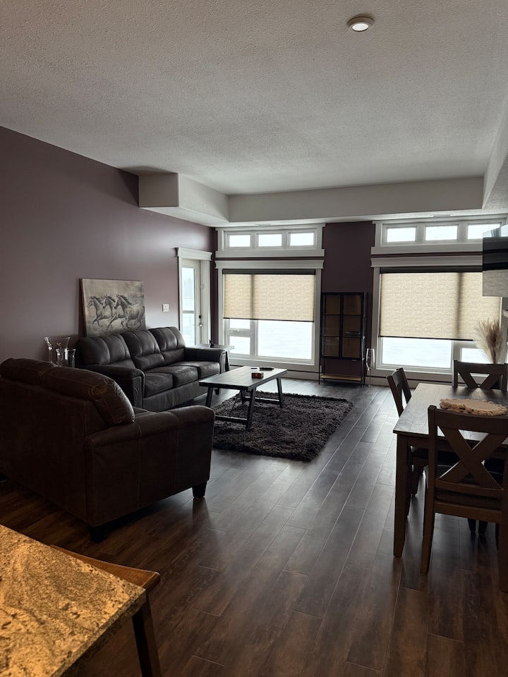 Your Next Home Away From Home With Million $ View - La Ronge