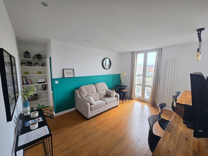 Tres Bien Situé Avec Vue Sur La Cathédrale ! - Le Havre