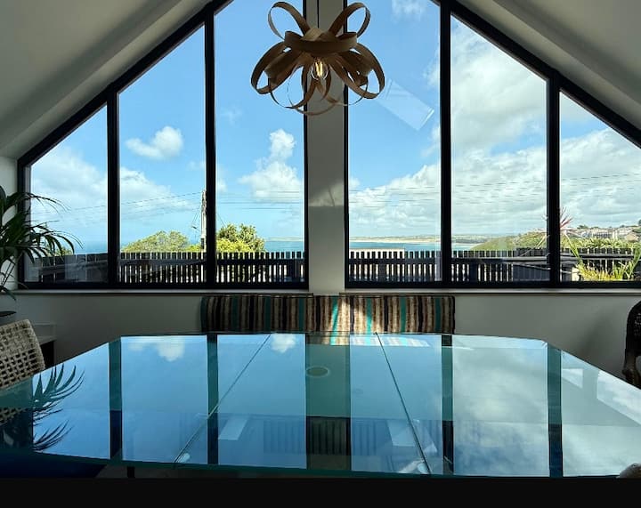 Spacious House-panoramic Views With Parking - Hayle