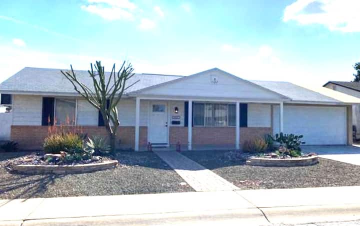 Sun City Getaway $1750 Mo. June, July, Aug. 3 Bed - Sun City, AZ