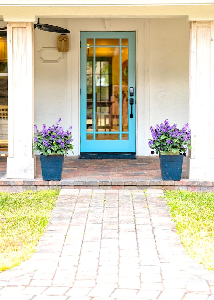 Soak Up Sunny Fl Vibes At This Rad Ranch House - バハマ