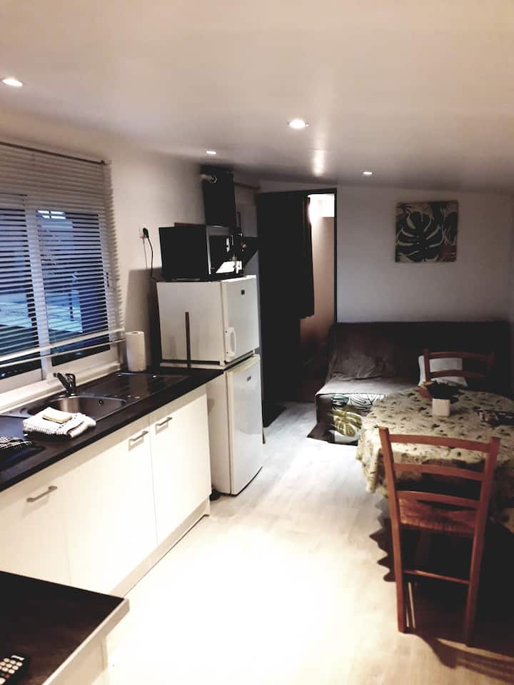 Petite Maison Proche Circuit Des 24h / Le Mans - Allonnes