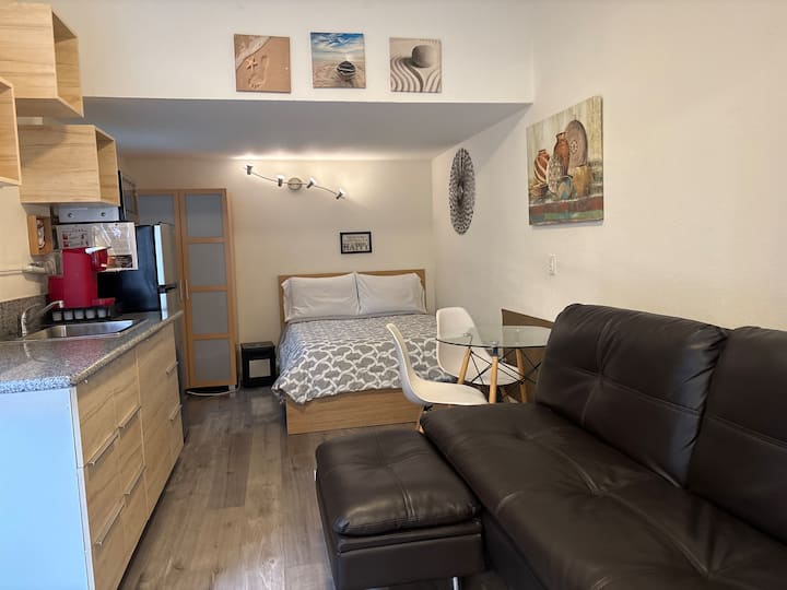 Private Entry Studio: Safe, Cozy, & Sanitized - Chula Vista, CA