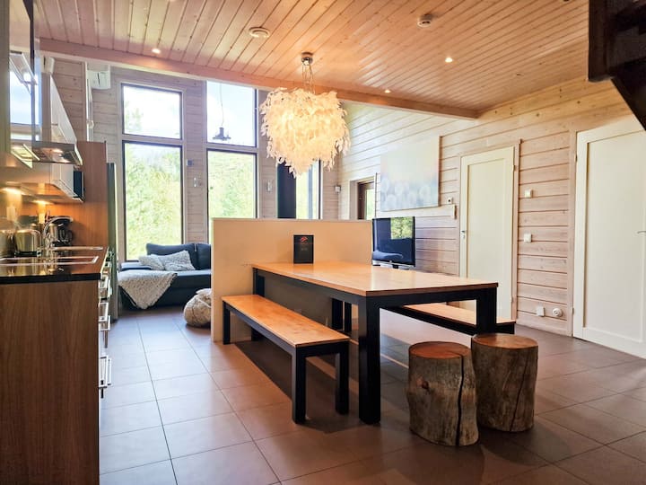Himos Luoteistuuli Cottage For 8-10 With Jacuzzi - Jyväskylä