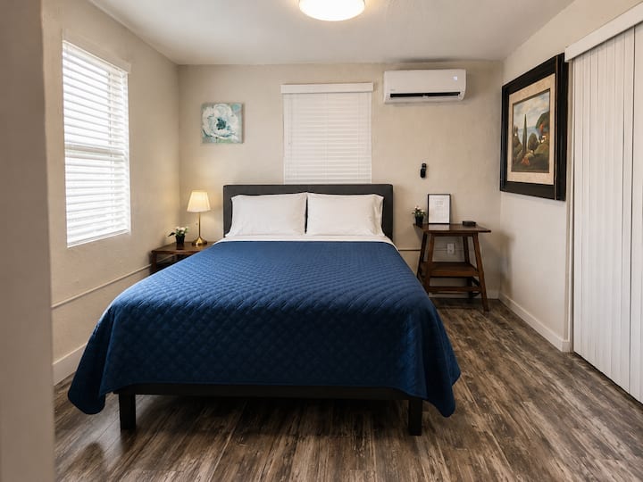 #2️ Queen Studio By Airport & Wynwood - Miami