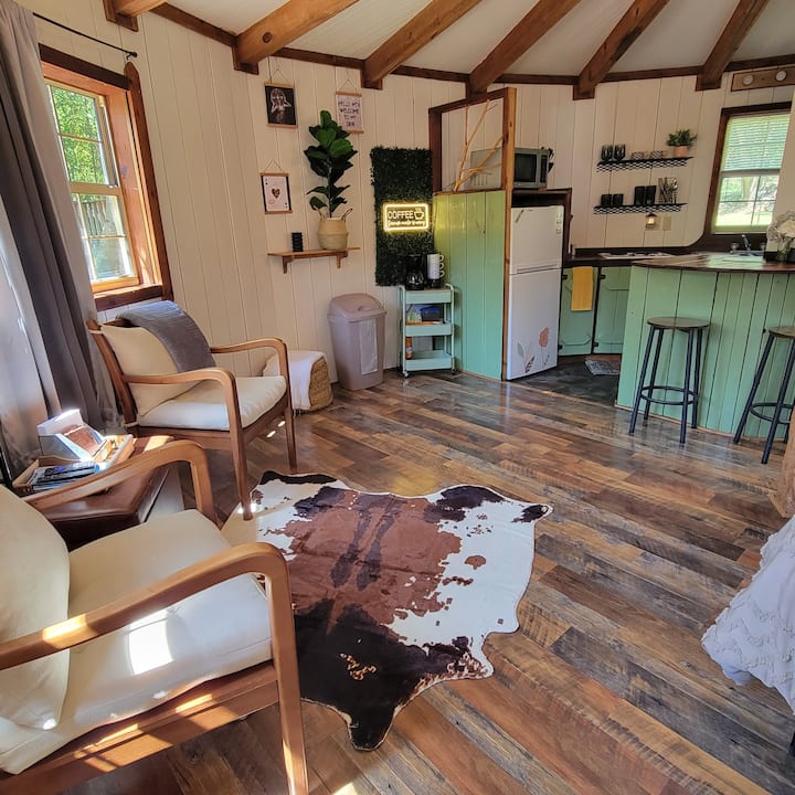 Unique Yurt W/ Gliders Flying Above! @Flybyyurts - Cloudland Canyon State Park, Rising Fawn