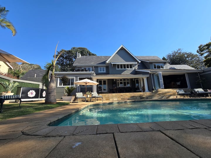 Beautiful, Upmarket 4 Bedroom Home. - Umhlanga