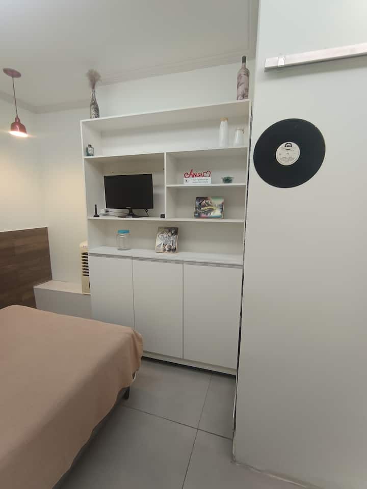 Studio Com Ar Condicionado Próximo Ao Centro De Bh - Belo Horizonte