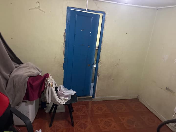 Casa A Pasos Del Metro - Quilicura