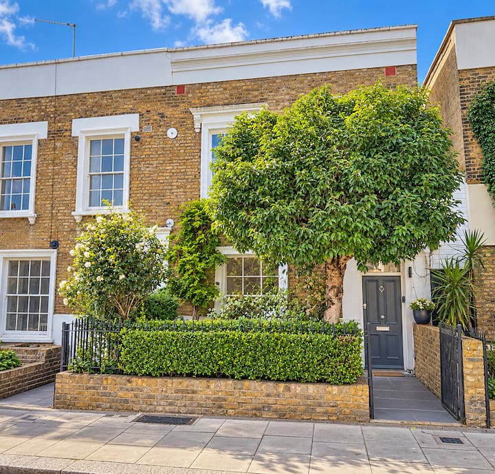 2br Victorian Cottage W/ Garden Near Camden Mkt - 블룸스버리