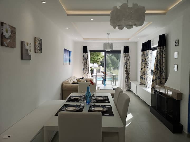 Sea-view, Mediterranean Style,heart Area Of Paphos - Paphos