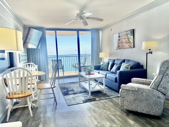 Oceanfront One Bedroom End Unit Palms 1603 - Myrtle Beach, SC