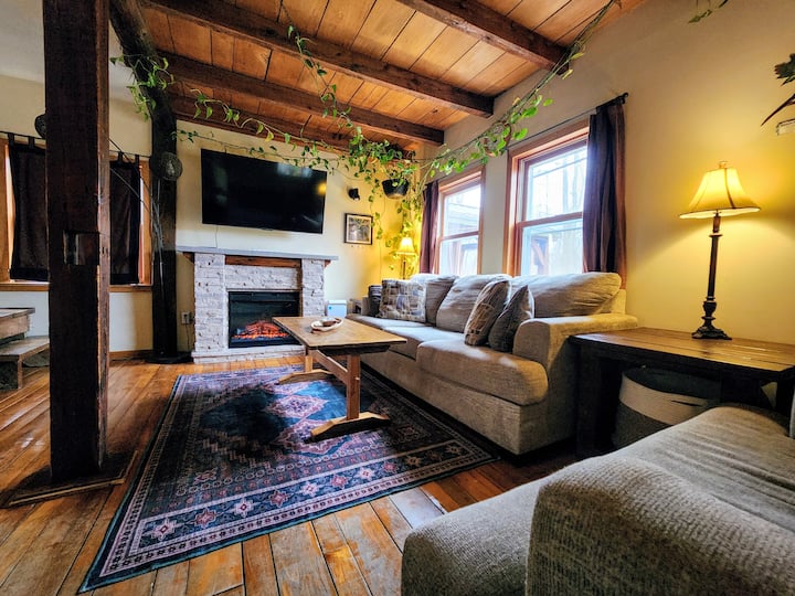 Naturalists' Retreat - Finger Lakes, NY